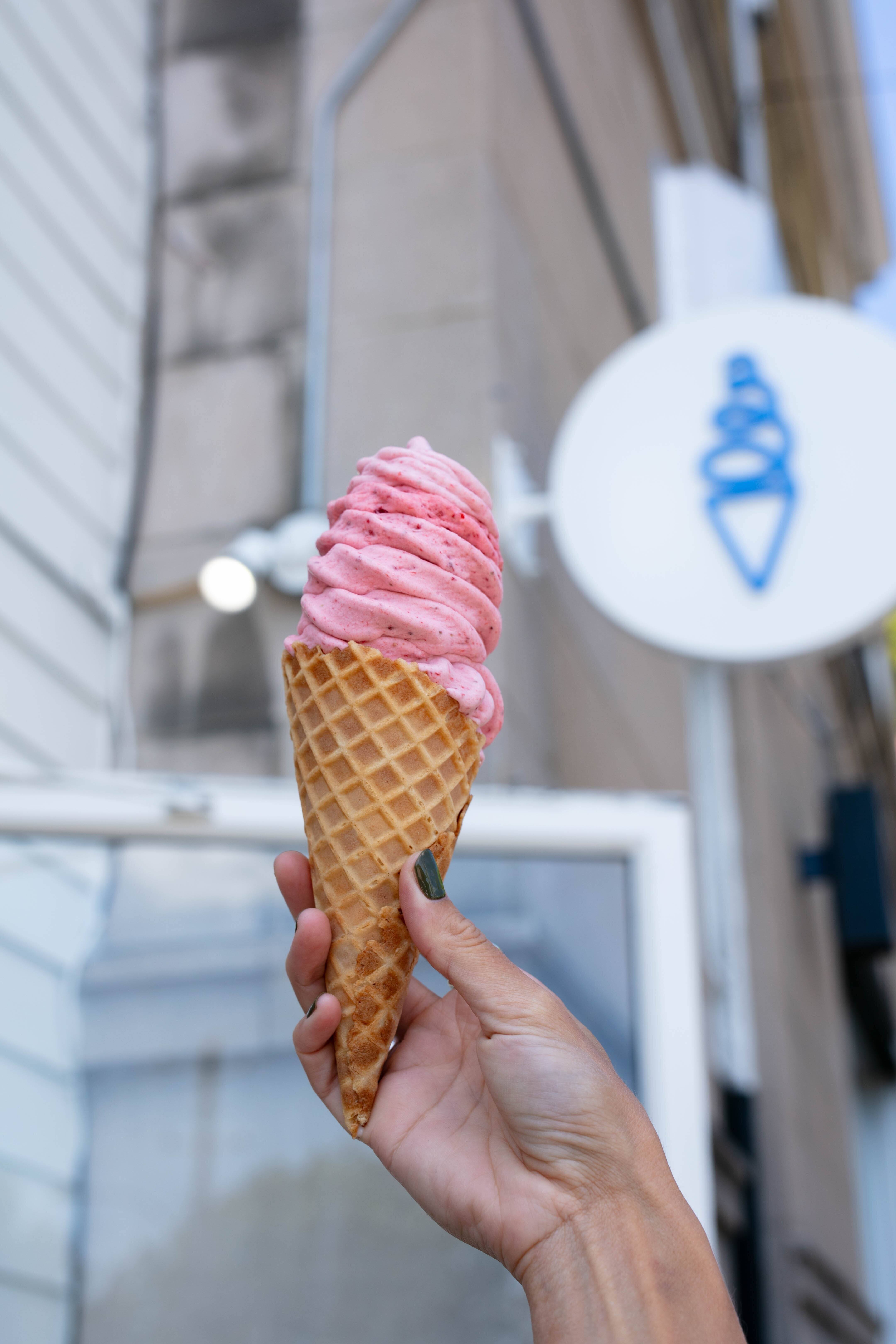 Crème glacée et vacances : 20 crèmeries incontournables aux quatre ...