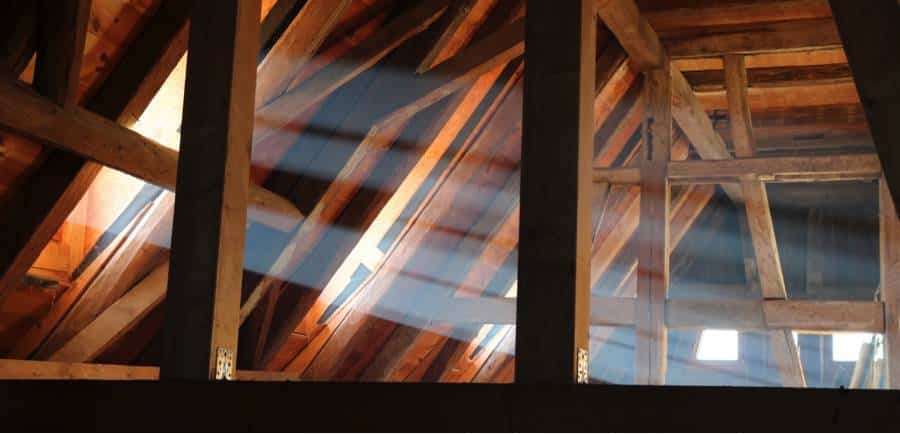 5 raisons de surveiller l’état de votre entretoit | JDM