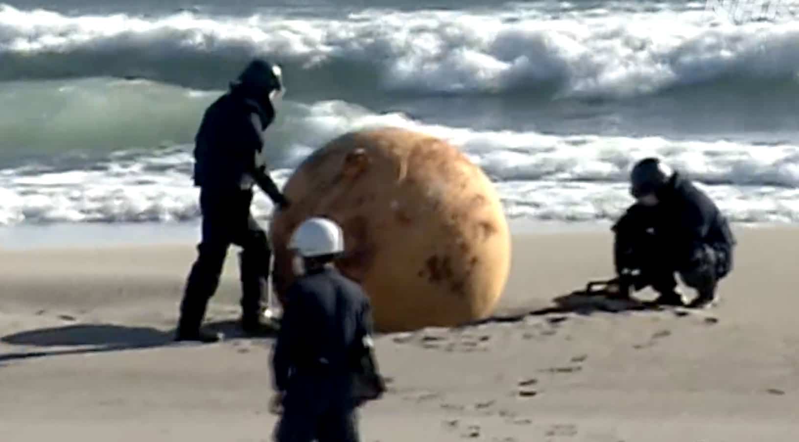 A mysterious metal ball discovered on a Japanese beach – Archyde