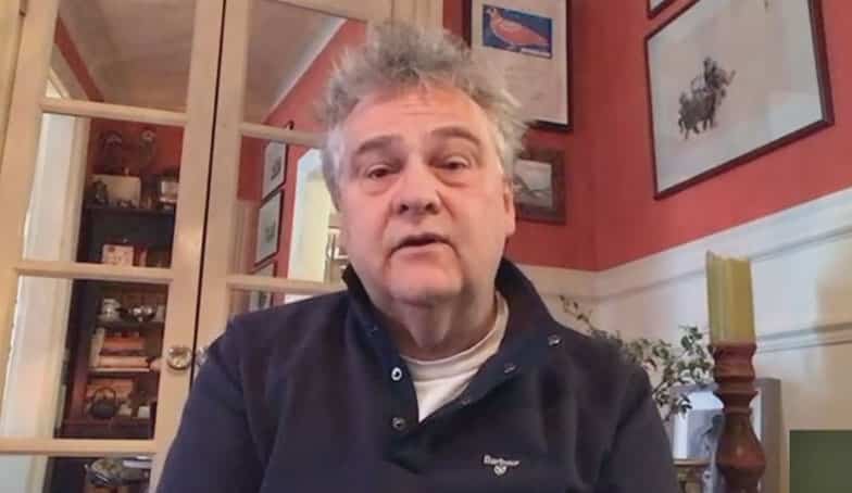 COVID-19: une maladie «particulièrement vicieuse», selon le Dr Jean ...