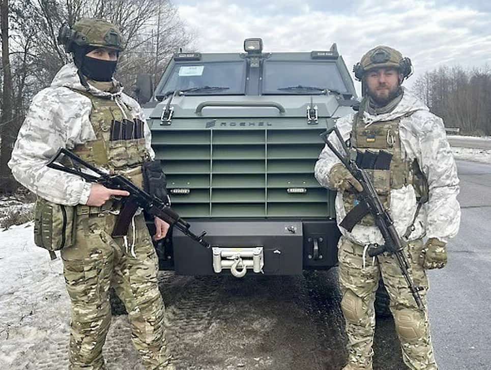 Le Canada donnera à l’Ukraine 200 véhicules légers fabriqués par des ...