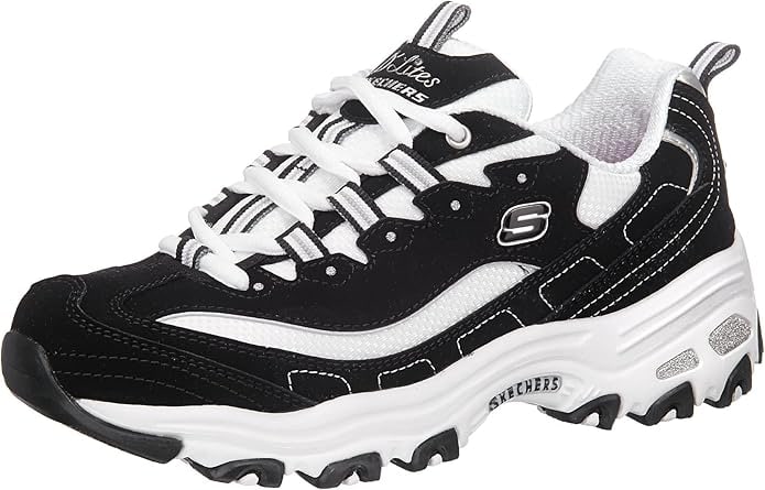 Un important rabais sur les souliers Skechers est disponible pour le ...