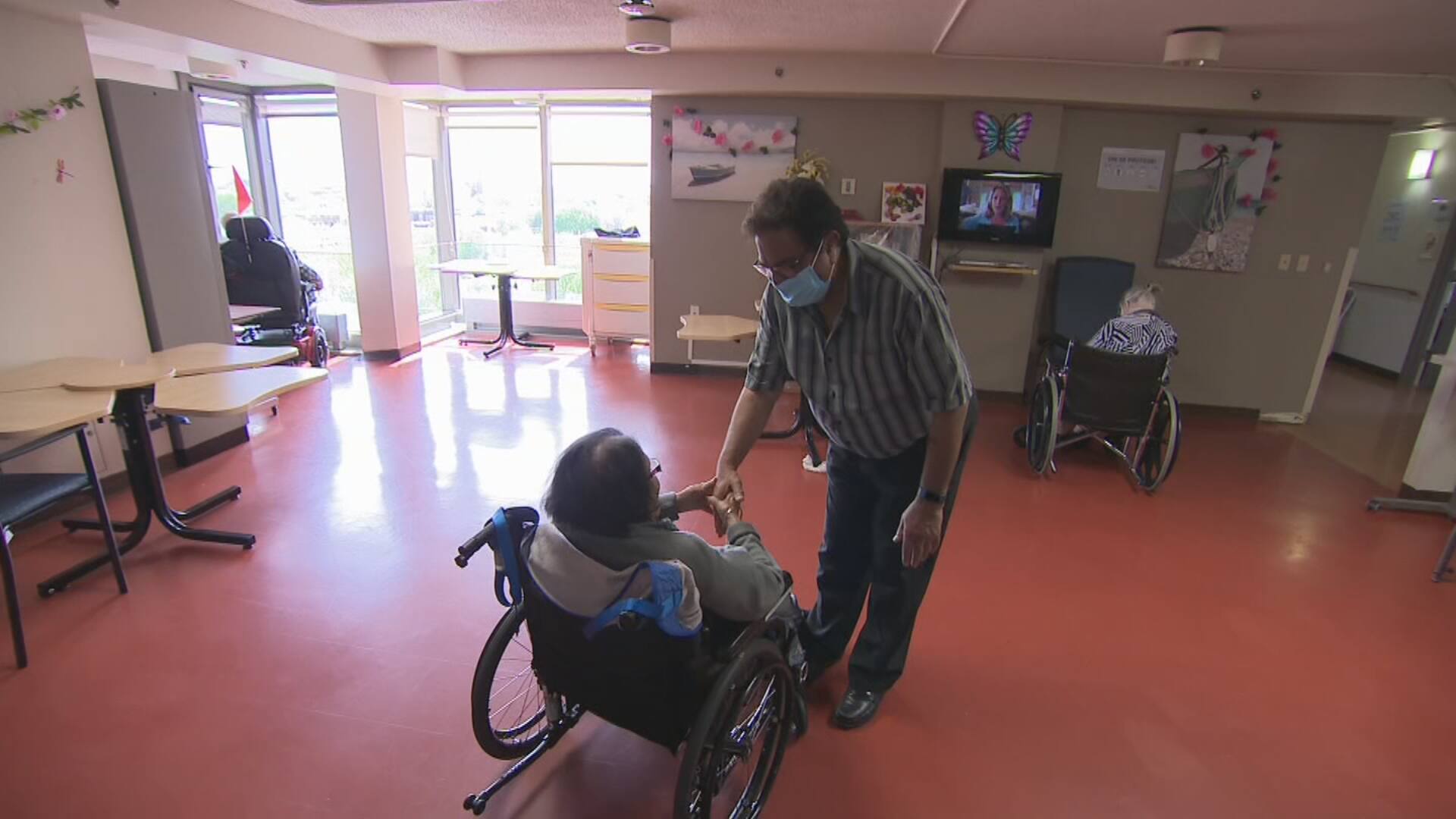 L’espoir renaît dans les CHSLD | Le Journal de Montréal