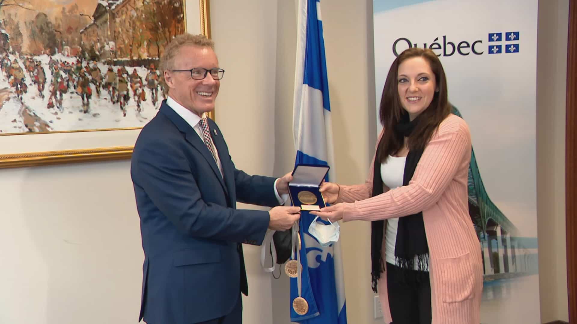 La médaille de la bravoure pour avoir sauvé un inconnu | JDQ