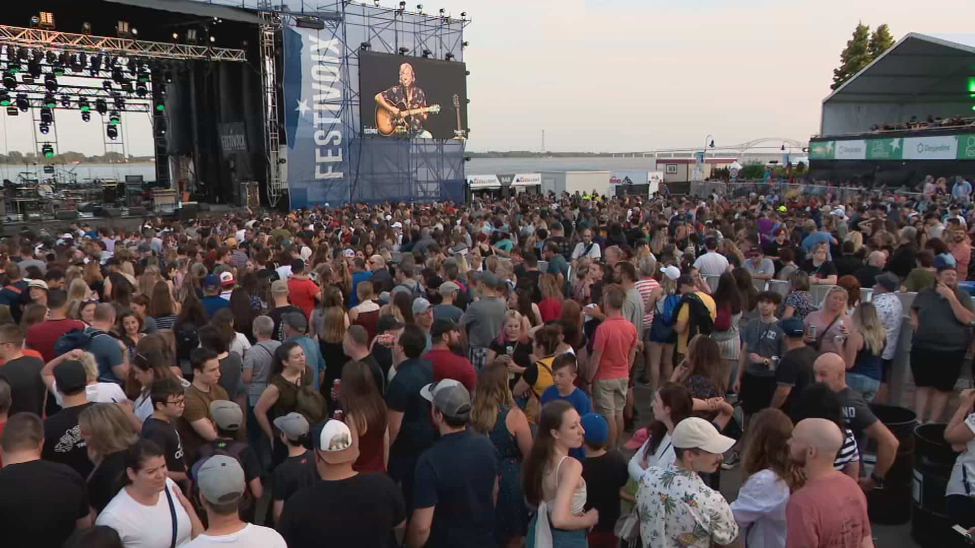 Le Festivoix fait le bonheur des commerçants de Trois-Rivières | TVA ...