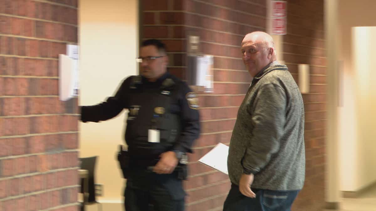 Reconnu Coupable Dagression Sexuelle Un Enseignant De Saint Tite A