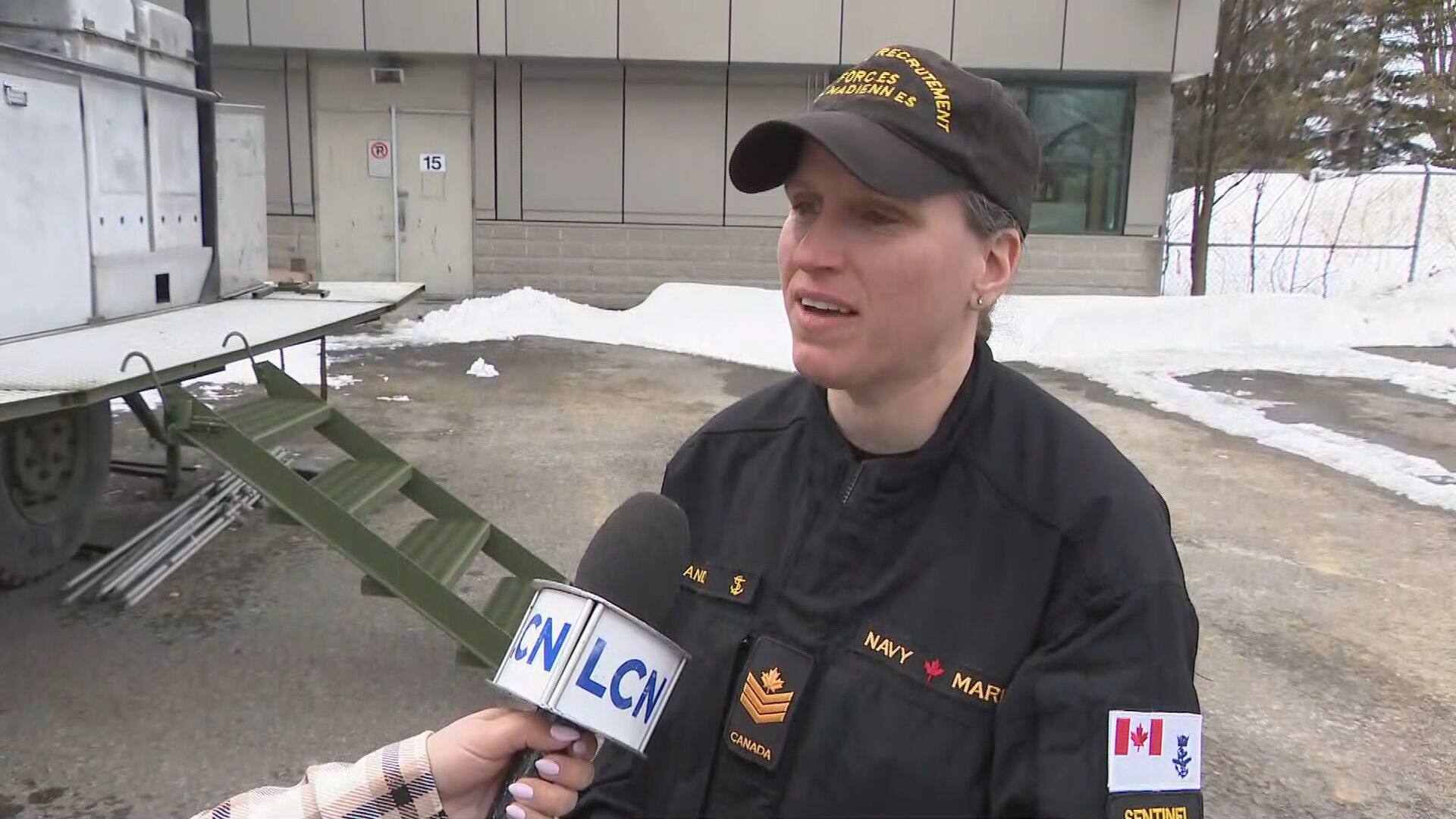 Les Forces armées canadiennes: une carrière pour les femmes! | TVA ...