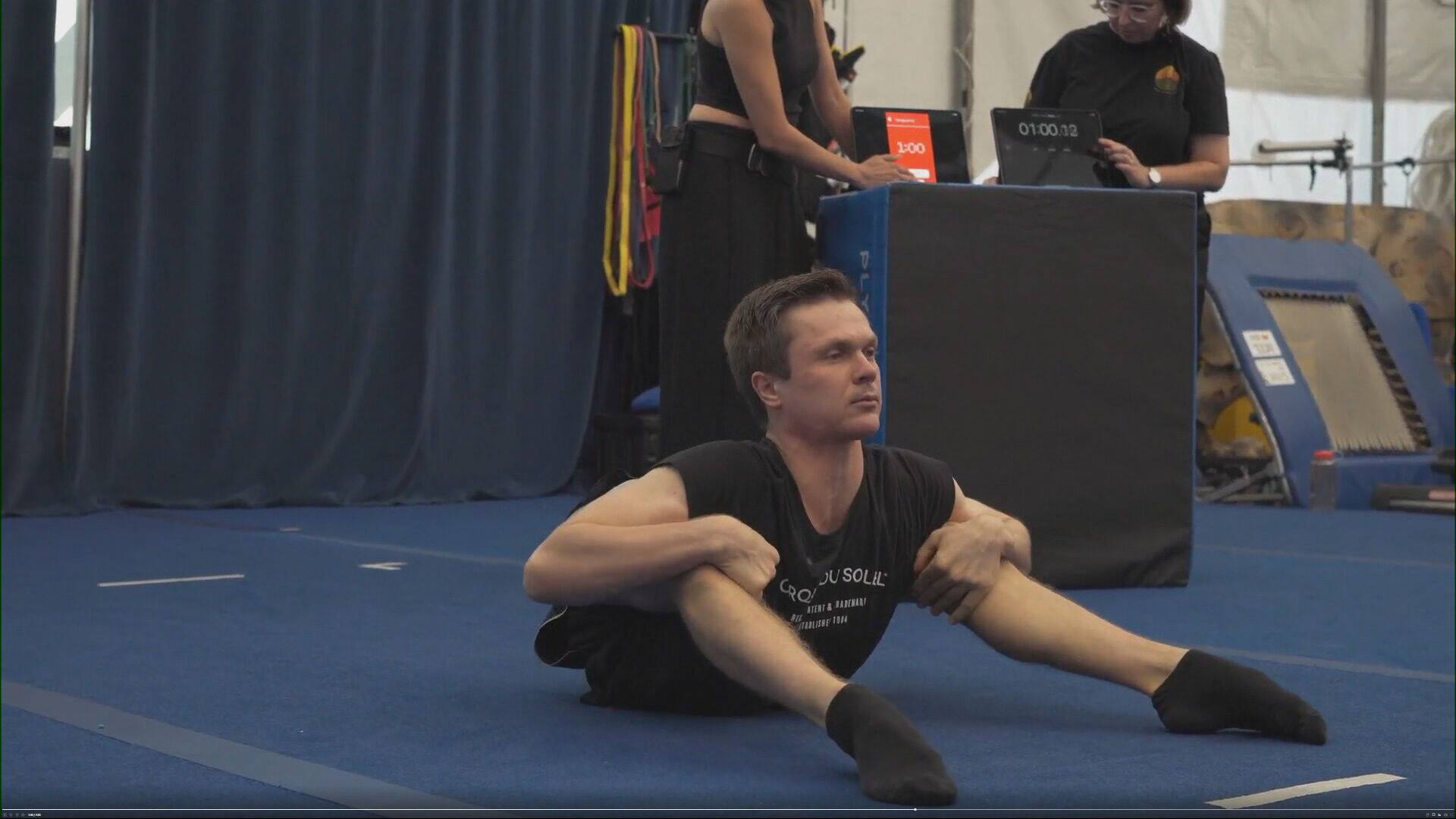 [EN VIDÉO] Un contorsionniste du Cirque du Soleil souhaite établir un ...