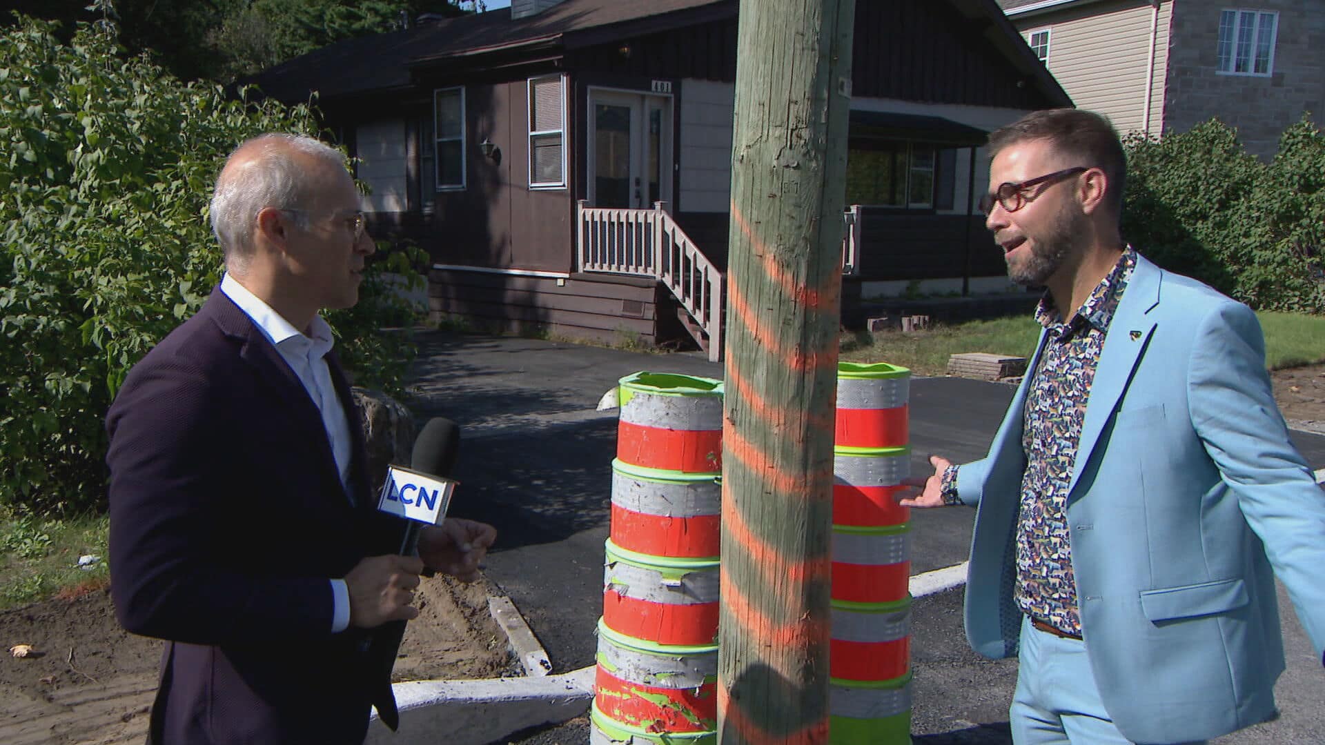 Poteaux encombrants à Mascouche: plus d'un an d'attente pour qu'ils ...