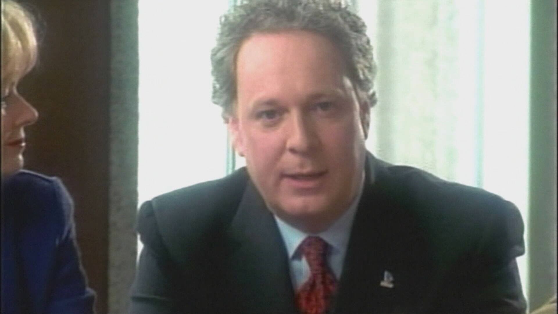 PLQ : il y a 20 ans, Jean Charest remportait les élections | TVA Nouvelles