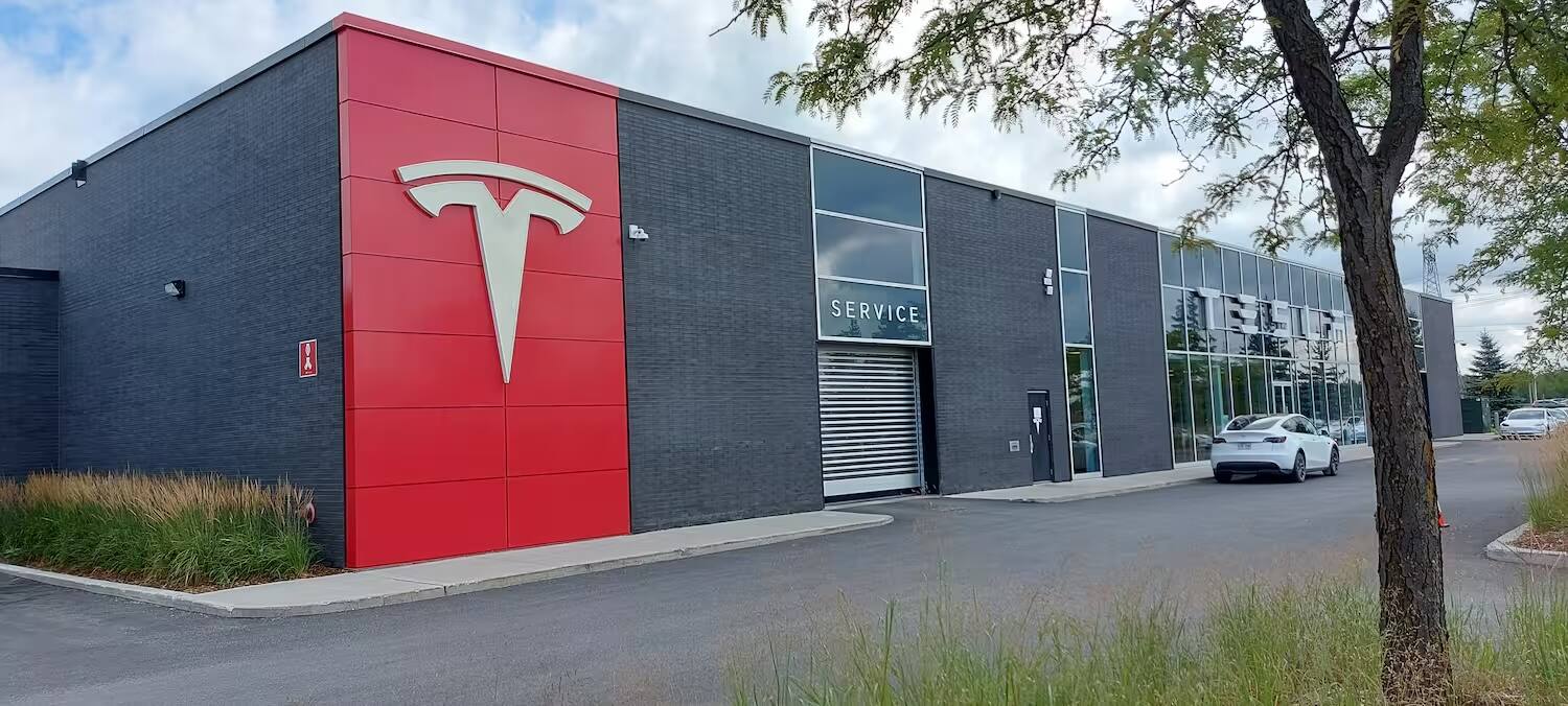 Véhicules électriques: Tesla licencie 39 personnes au Québec | JDM