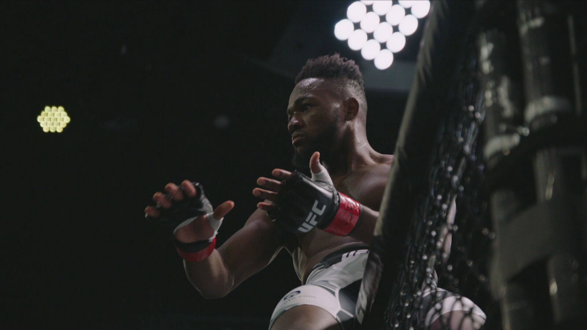 Manel Kape fait sa loi à l'«UFC Fight Night» - TVA Sports