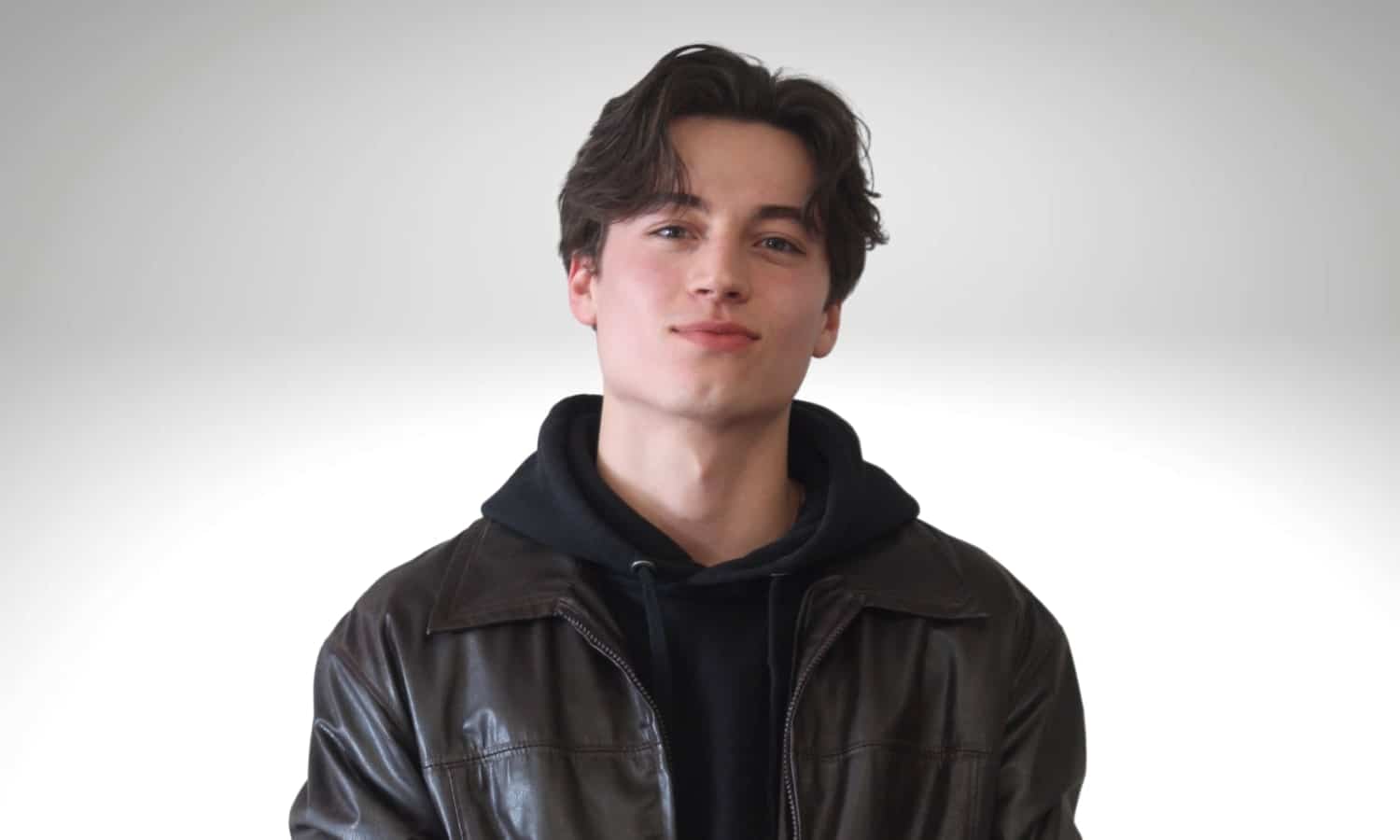 «Set my Heart on Fire (I'm Alive x And The Beat Goes On)»: le jeune DJ ...