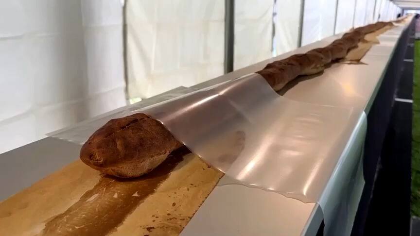 EN VIDÉO | Le record Guinness de la plus longue baguette battu en ...