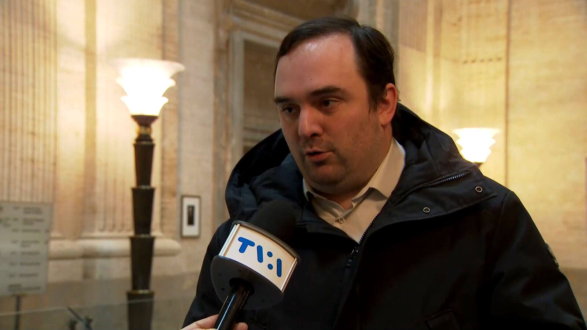 La Cour d’appel devra décider du sort d’un enfant intubé depuis le mois ...