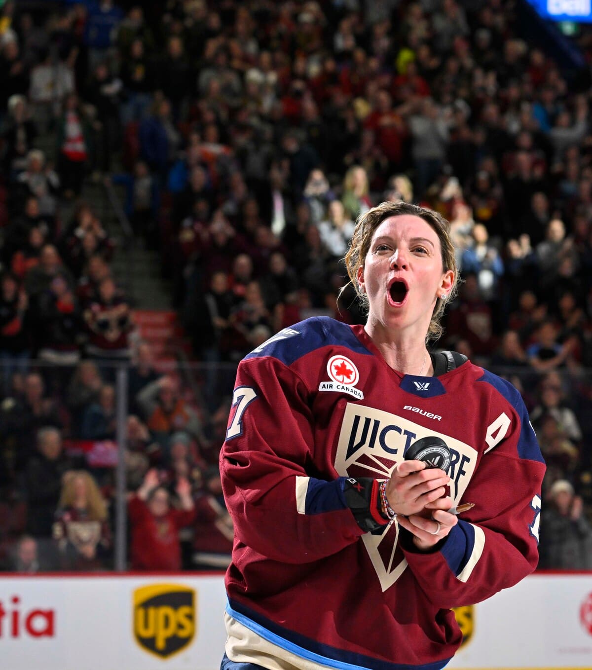 Un match payant pour l’attaquante de la Victoire de Montréal Laura ...