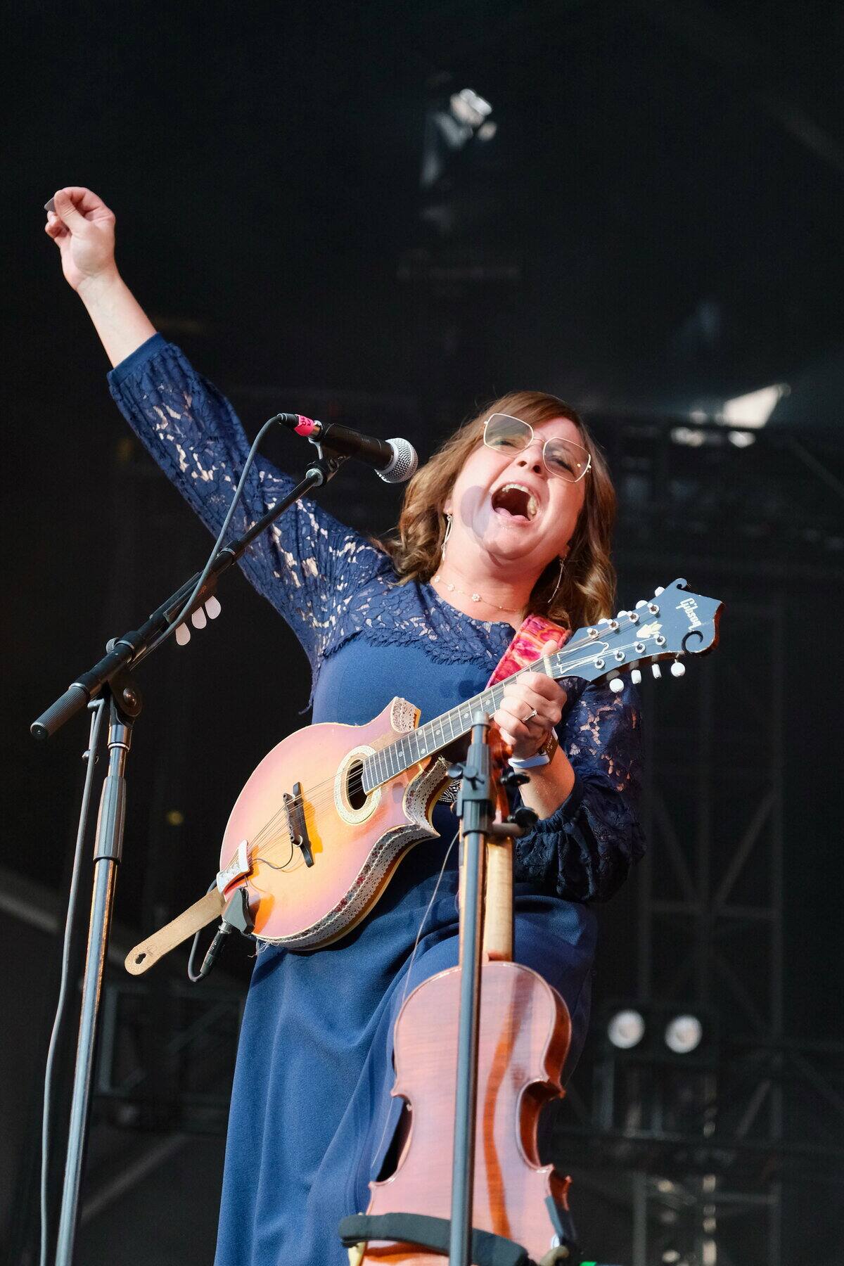 Marie-Annick Lépine au FEQ: une étoile filante au parc de la ...