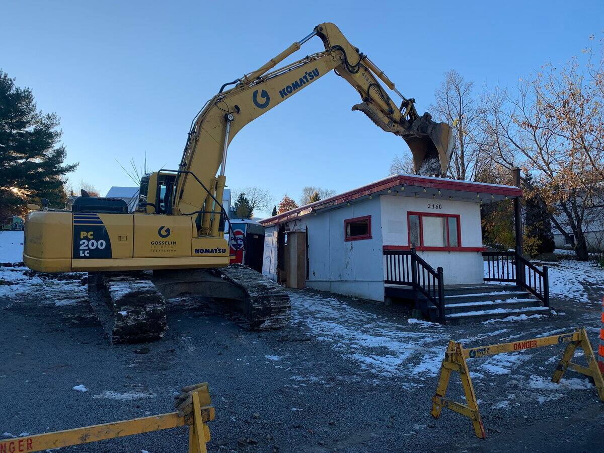 Sainte-Famille-de-l’Île-d’Orléans: La Fine Cantine Chez Mag s’est ...