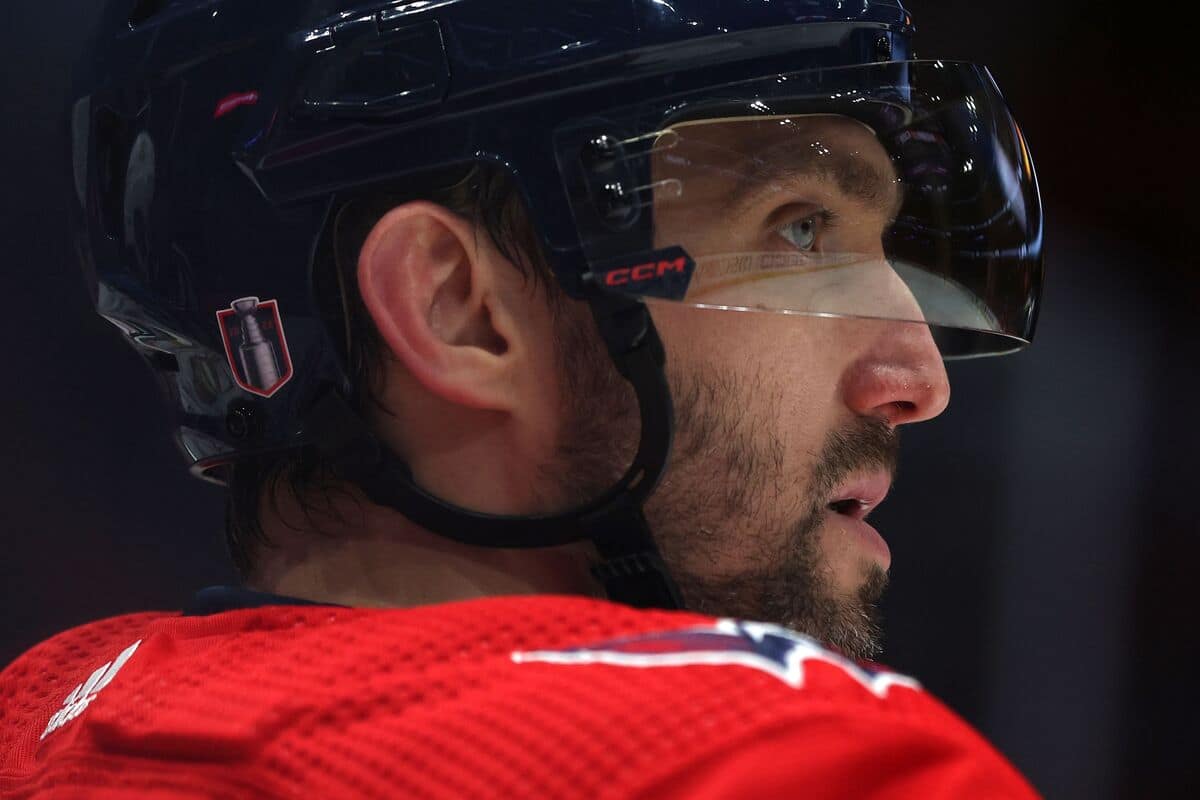 Alex Ovechkin égale Gordie Howe | Le Journal de Québec