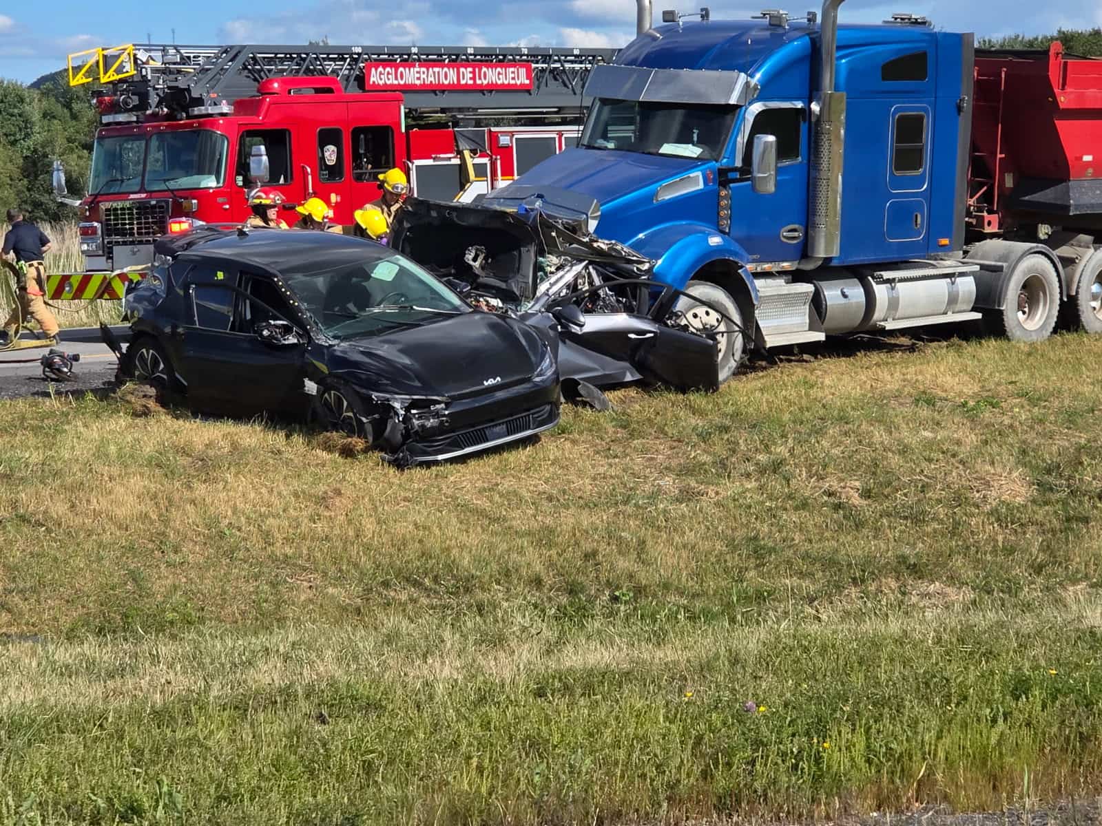 Collision mortelle sur l’A-30: le camionneur «est à l’envers», selon un proche | TVA Nouvelles