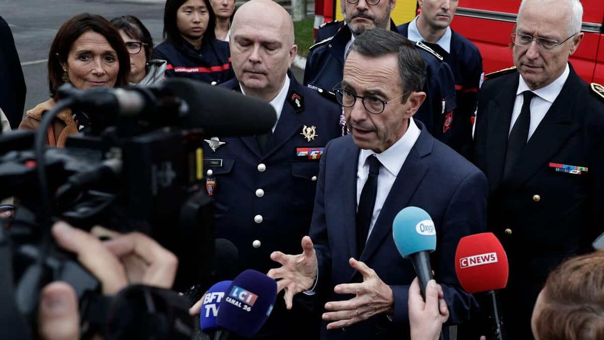 France Cinq Personnes Grièvement Blessées Dans Une Fusillade Tva