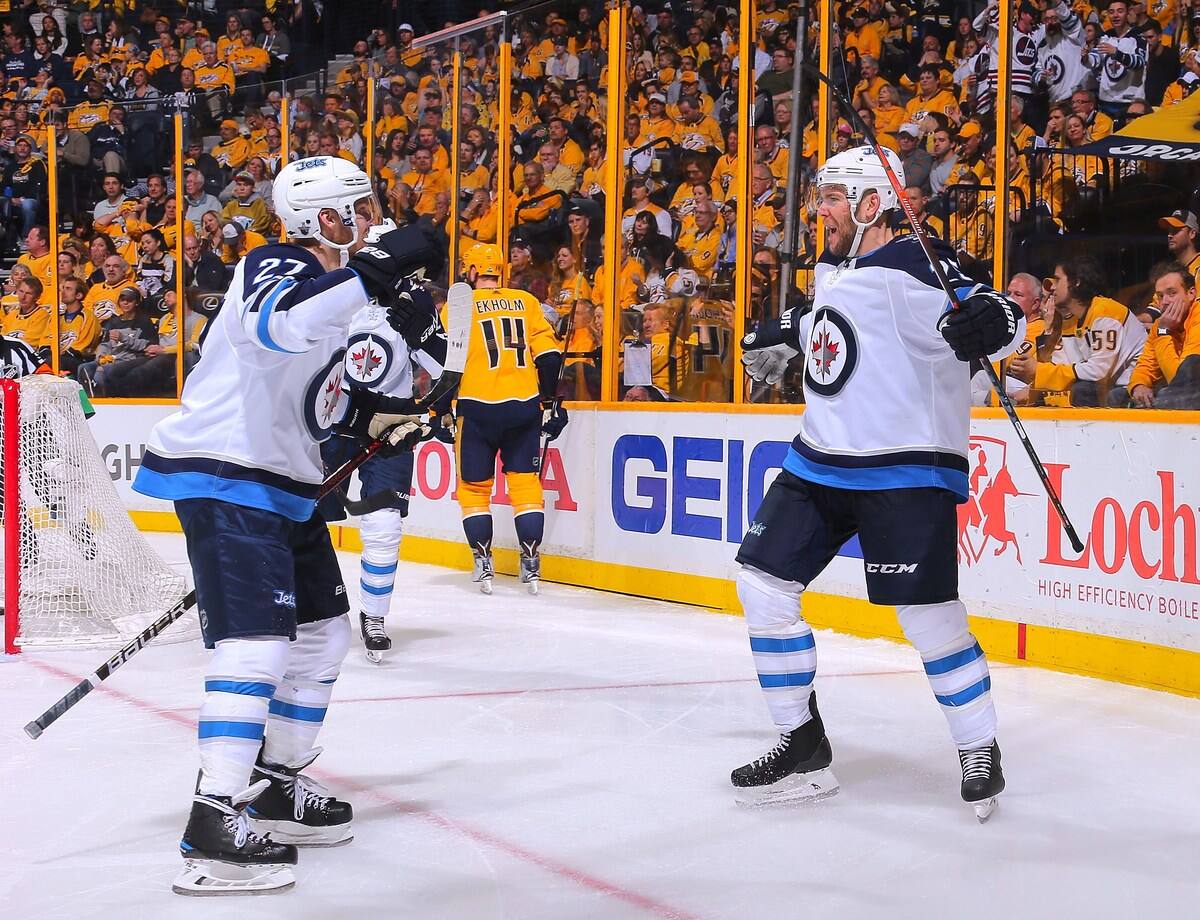 Un Noël avec les Stastny pour Nikolaj Ehlers | JDM