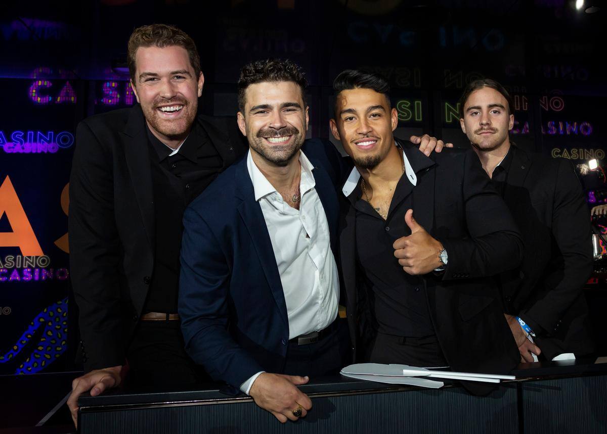 Occupation double: la revanche des «bouées» | JDM