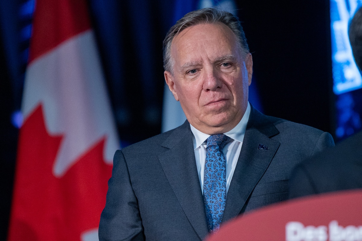 Legault a coulé sa mission en France | TVA Nouvelles