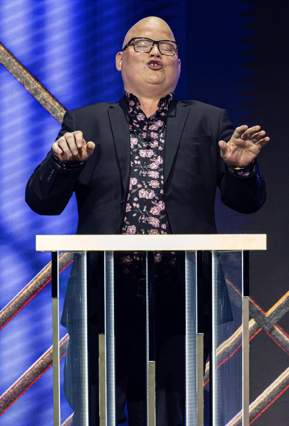 Véronique Claveau électrisante au Grand Bien-cuit de Jean-Michel Anctil ...