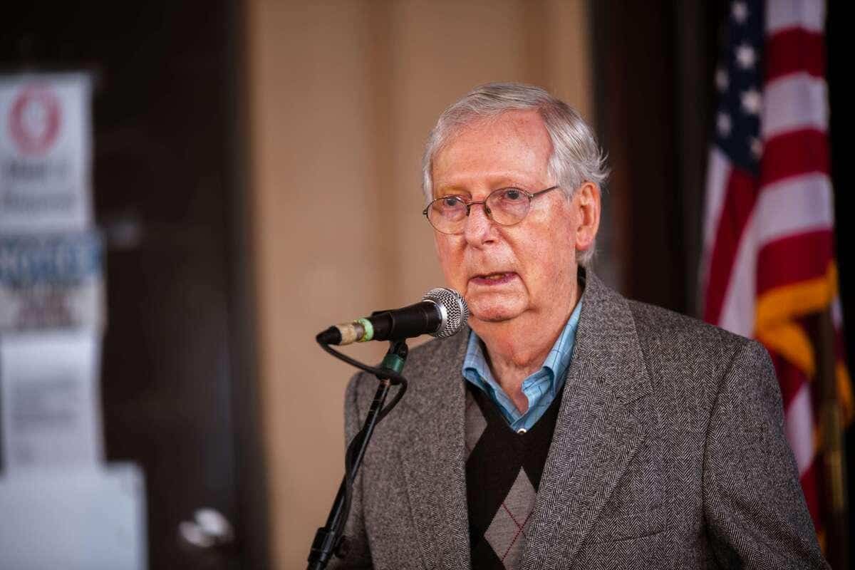 Le chef républicain du Sénat américain Mitch McConnell réélu | JDM