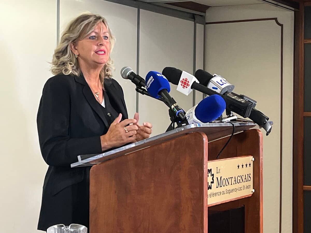 La ministre Andrée Laforest démissionne pour se lancer dans la course à ...