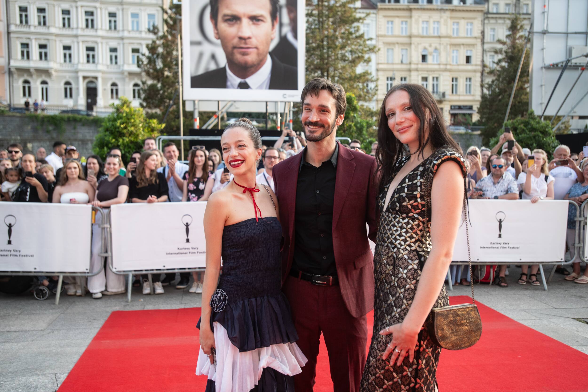 Une soirée de première réussie pour le réalisateur Pascal Plante et son ...