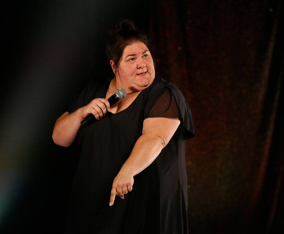 Première médiatique : Christine Morency pleine de grâce | JDQ