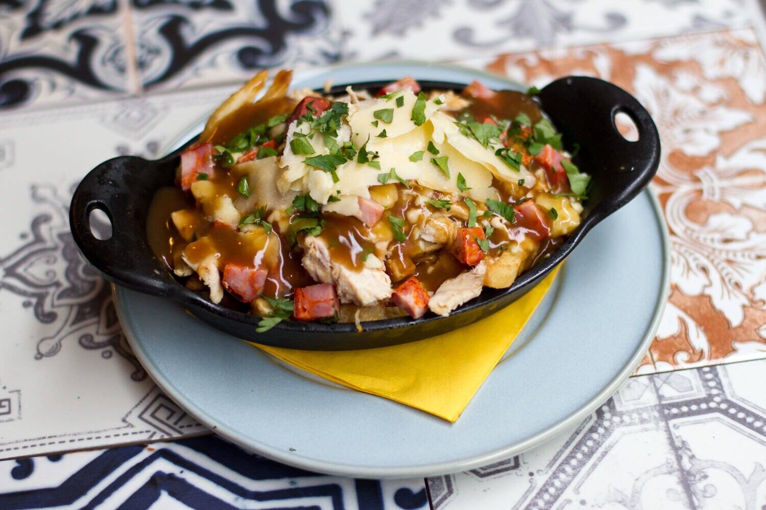 Les 52 poutines que vous devez absolument déguster pendant la Poutine ...