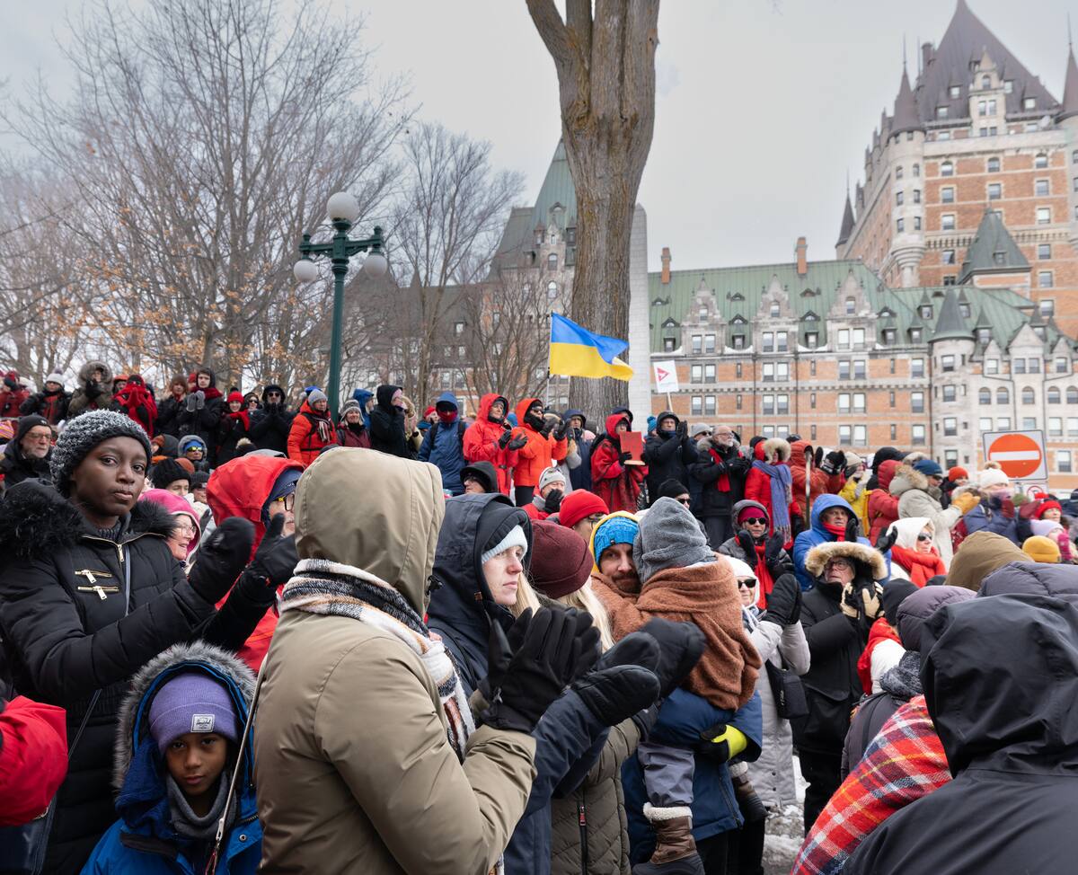 Manifestation contre Donald Trump: «shame on you», scandent des ...