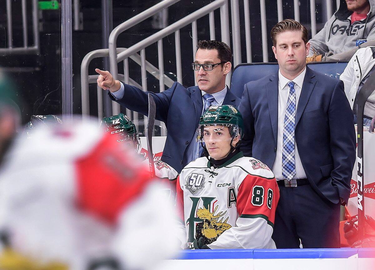 «S'il y en a un qui peut remplacer Patrick Roy, c'est bien lui» | JDM