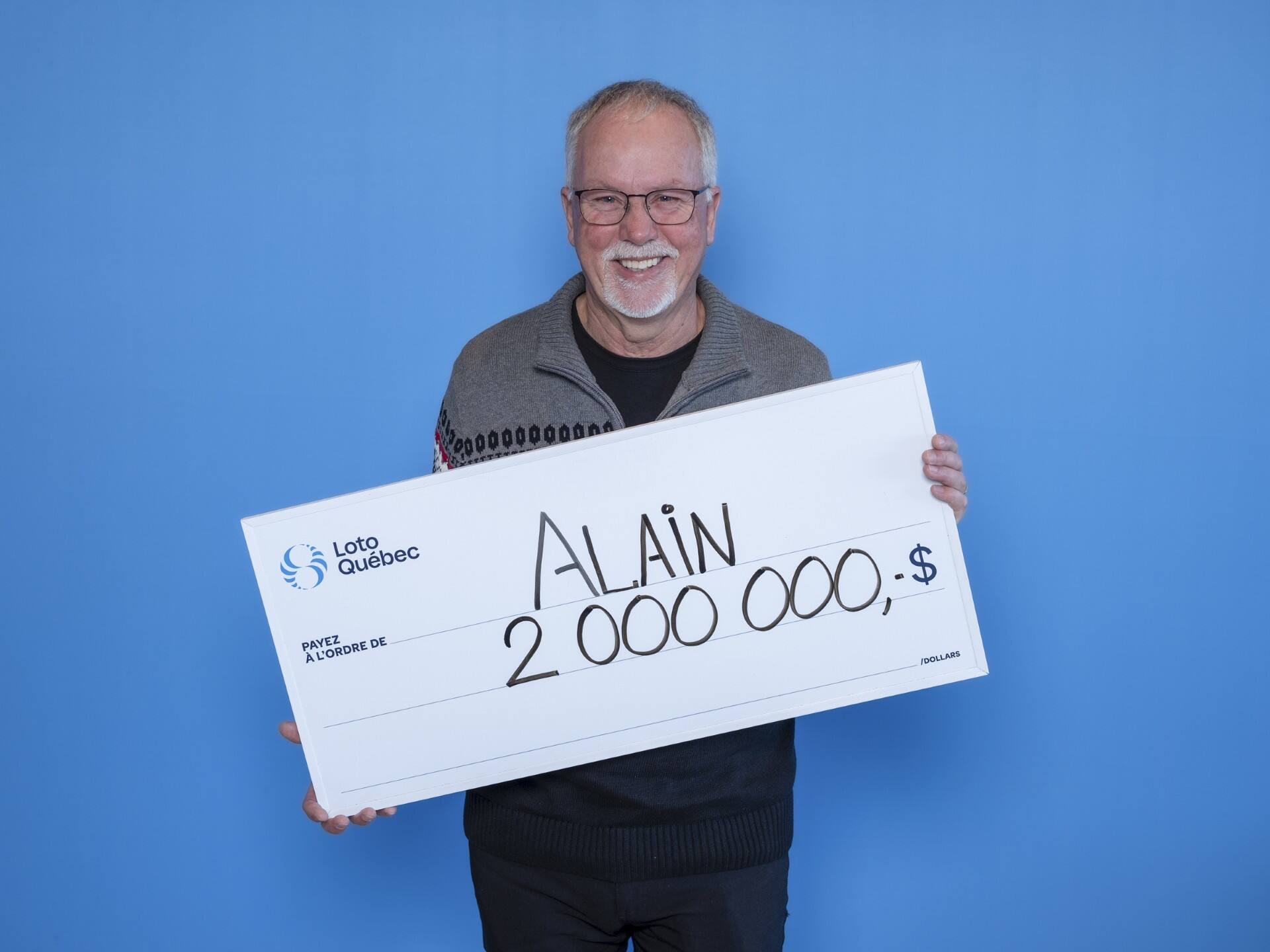 «Je suis tombée de ma chaise»: elle apprend que son mari a gagné 2 M ...