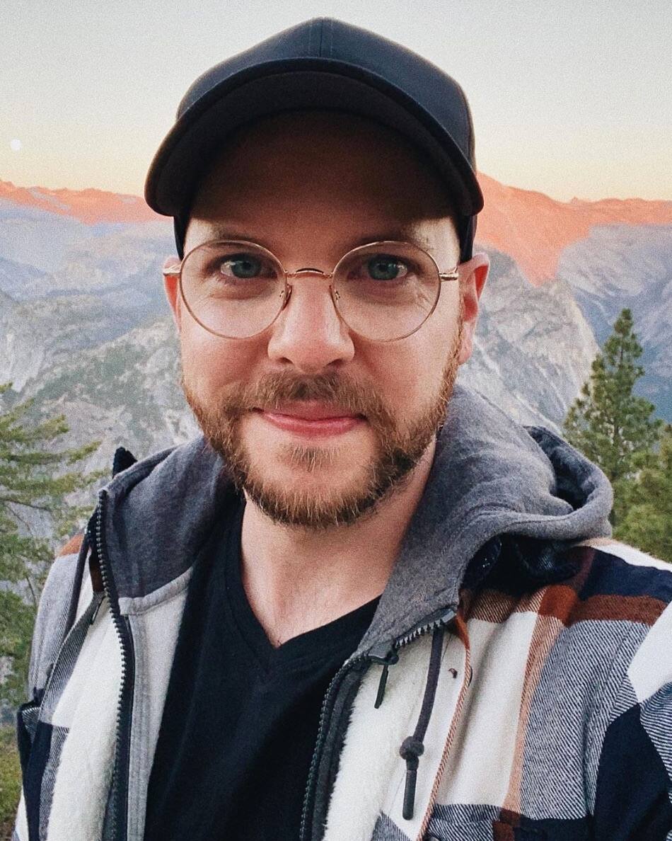 Alexandre Champagne délaisse la photographie pour lancer un nouveau ...