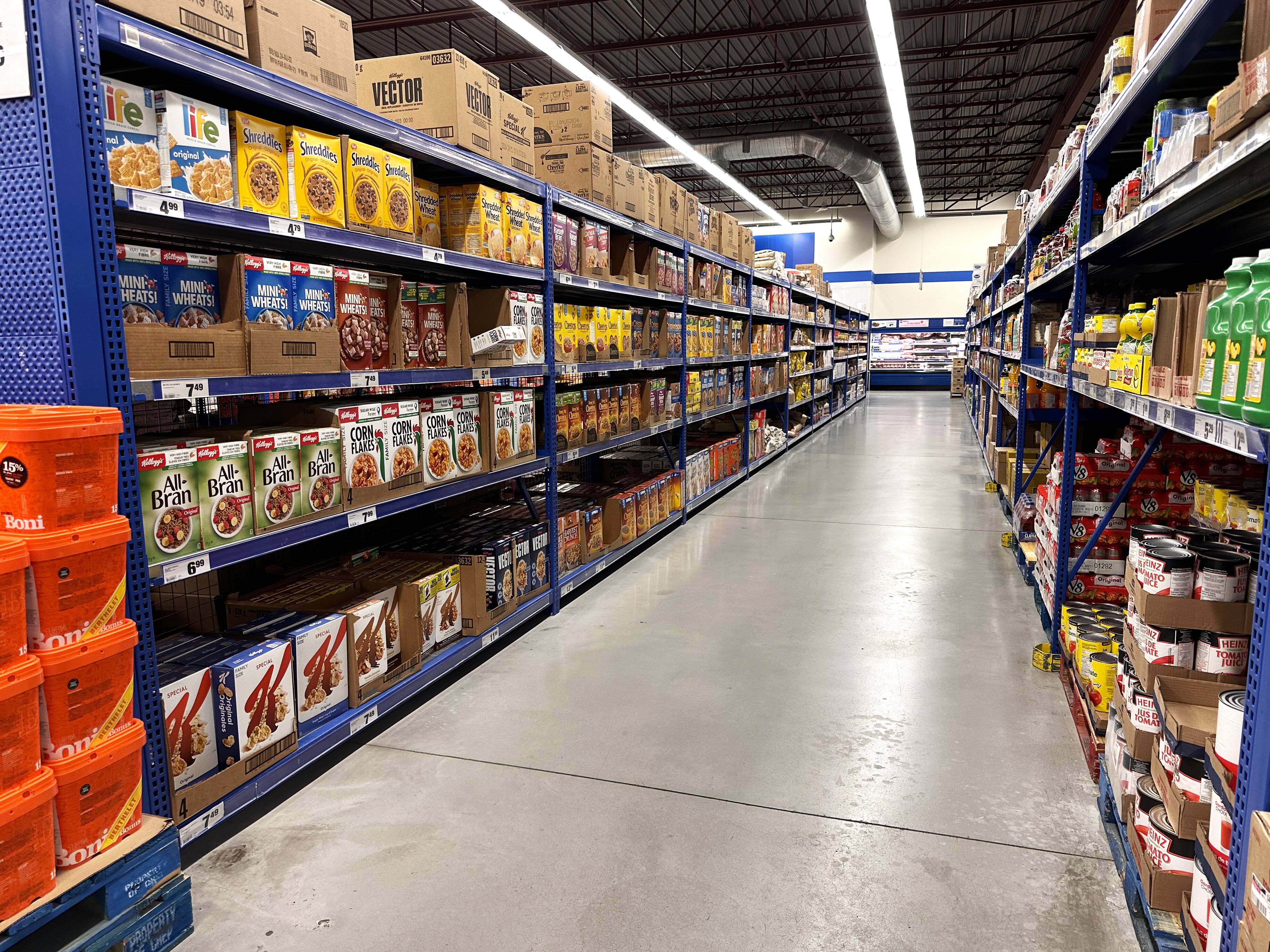 Est-ce que faire son épicerie au Club Entrepôt est moins cher qu’au ...