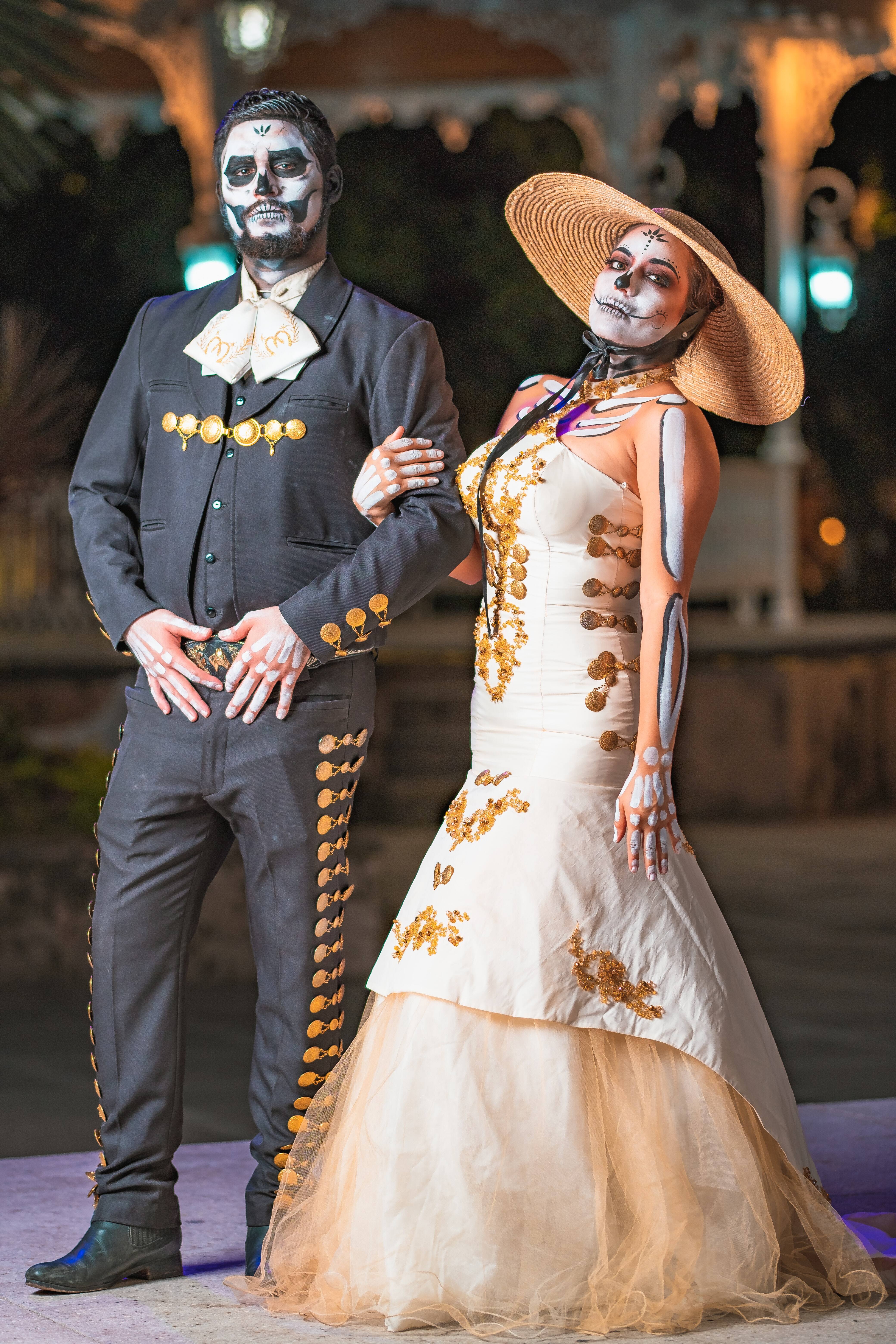 15 idées de costumes d'Halloween pour couples en 2022 | Salut Bonjour