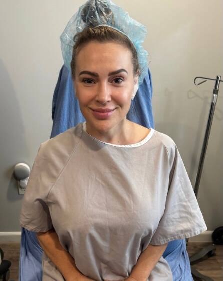 Voici pourquoi l’actrice Alyssa Milano a décidé de se faire retirer ses ...