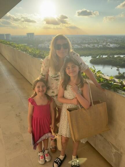 Les vacances familiales d’Anne-Marie Withenshaw: une occasion de créer ...