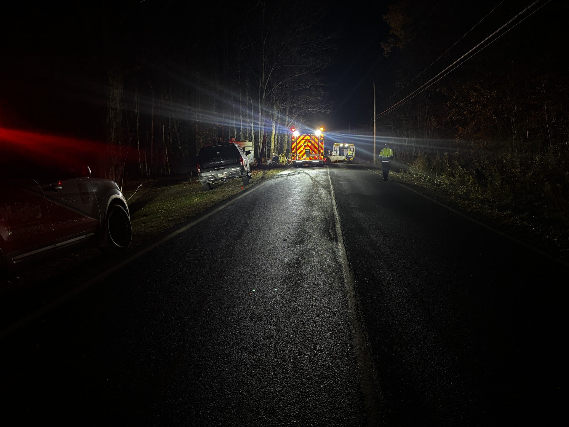 Accident de voiture à Austin, en Estrie: un ado de 17 ans meurt sous ...