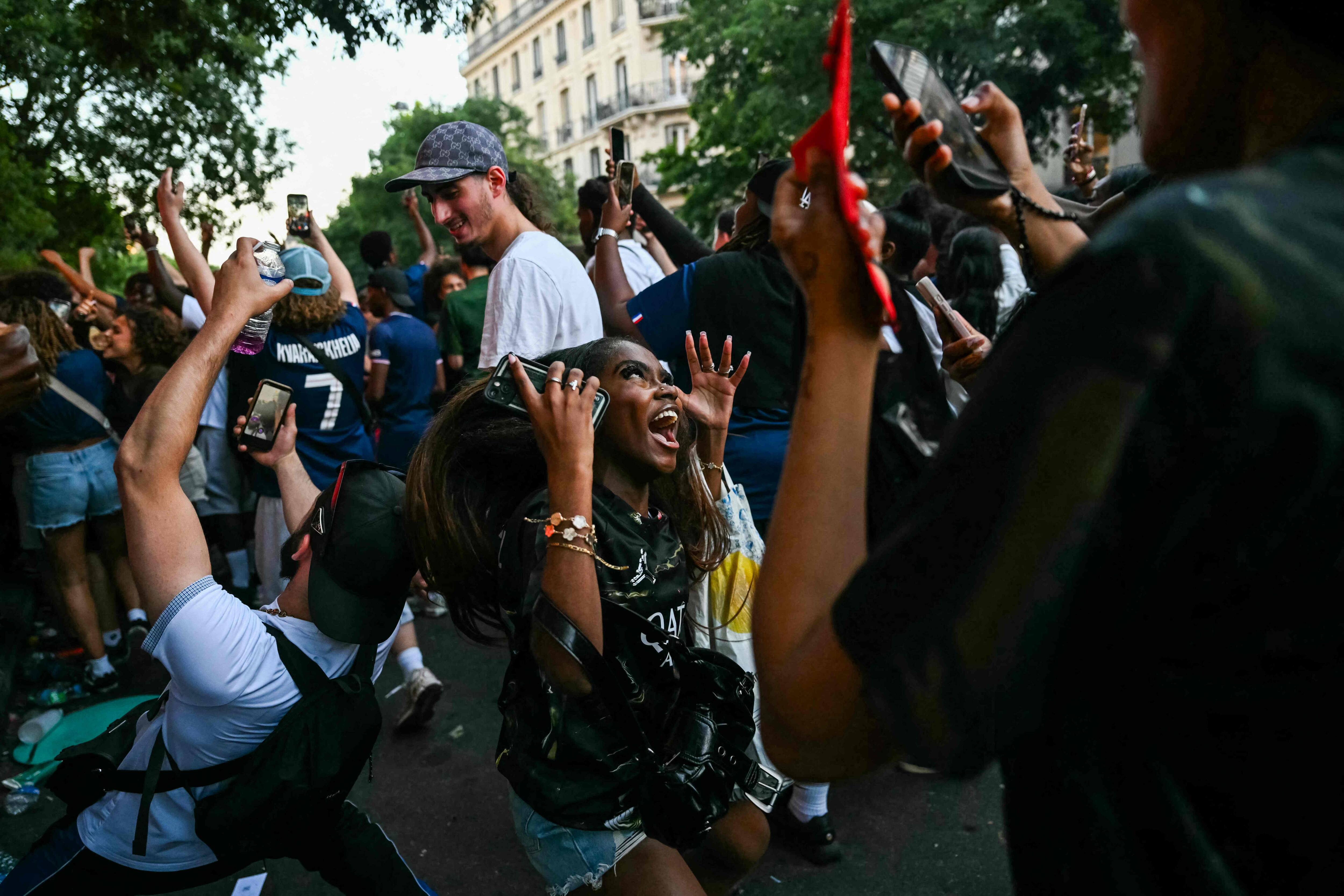 Le PSG remporte la Ligue des champions: plusieurs débordements à Paris ...