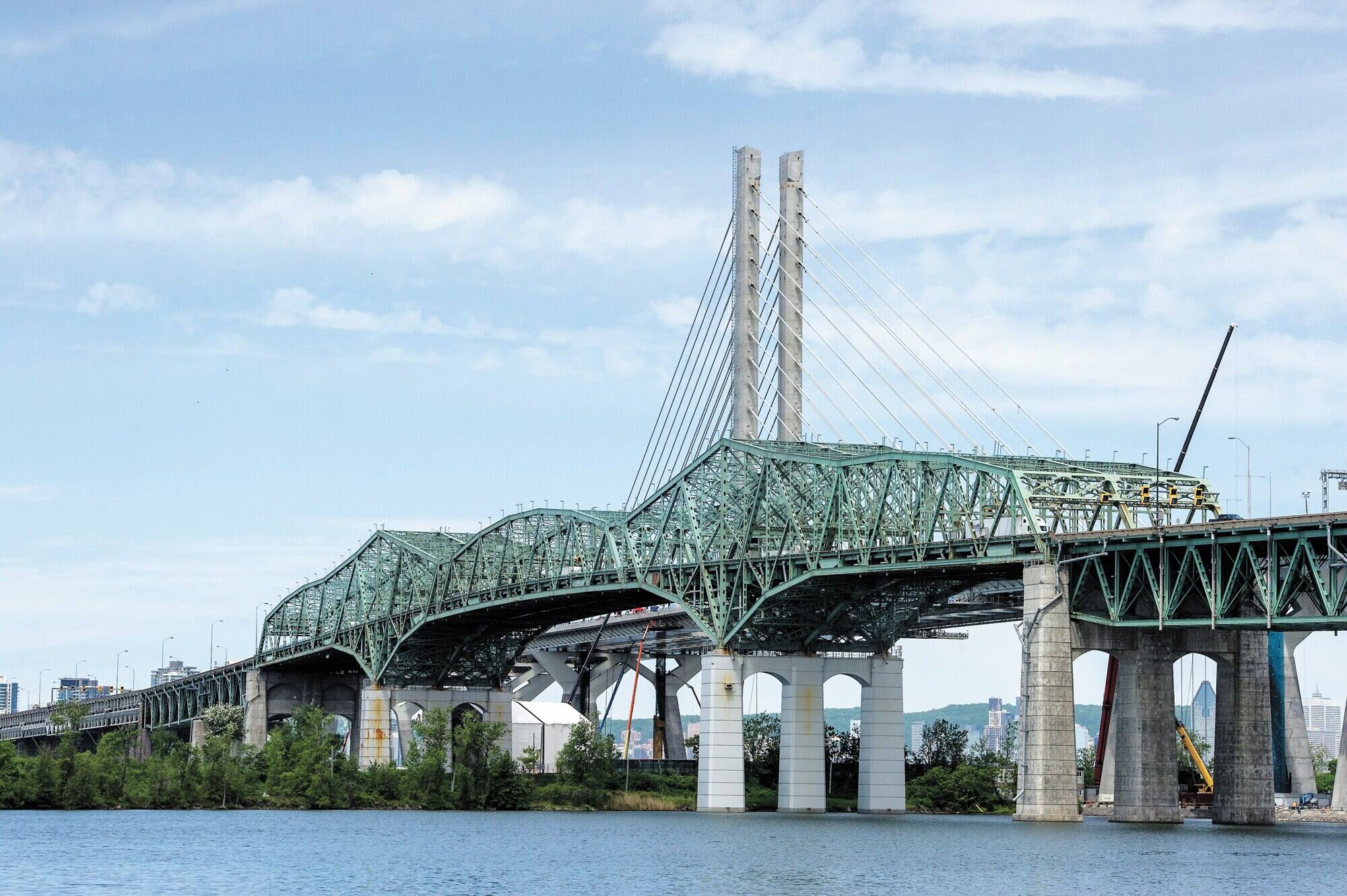Visites guidées du vieux pont Champlain | 24 heures