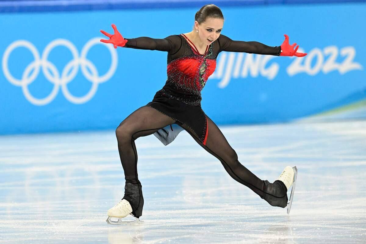 Patinage artistique: les Russes en or dans l’épreuve par équipes | JDM