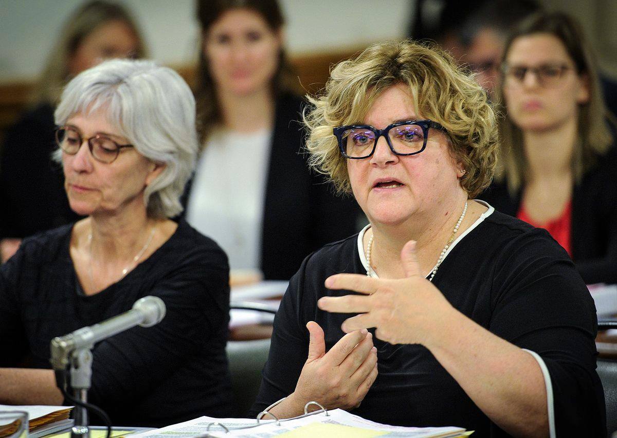 Le départ prématuré de la directrice du DPCP «alimente la méfiance ...
