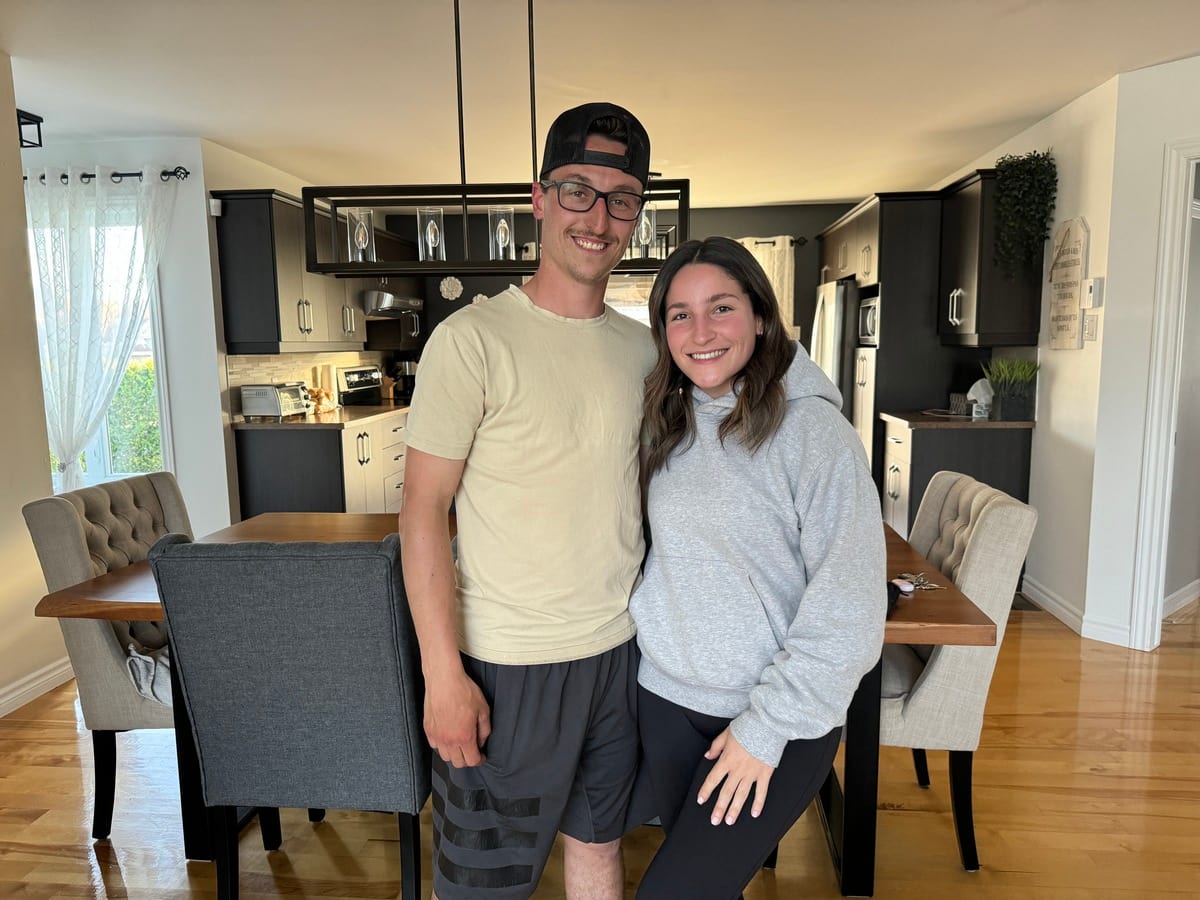 «On le fait pour pouvoir économiser»: ils retournent vivre chez leurs ...