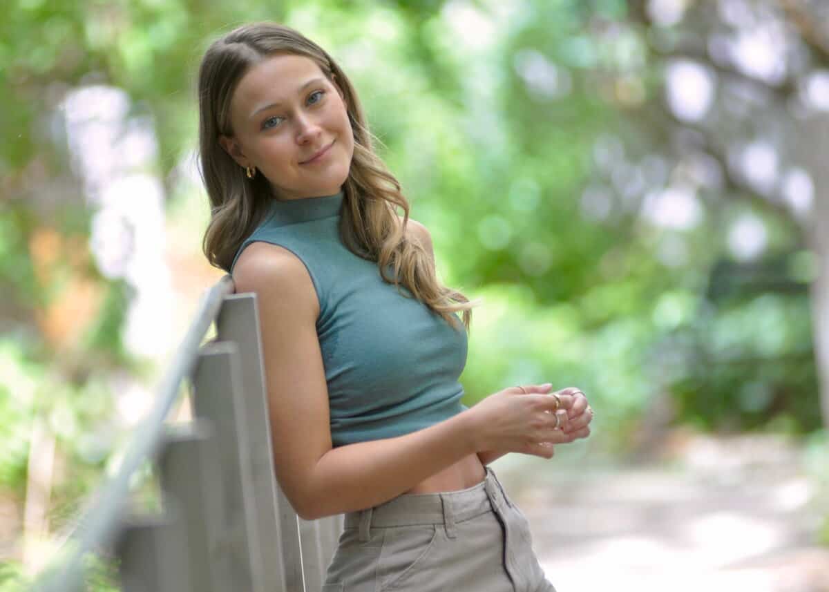 L’ex-gagnante de «La Voix» en promotion à Paris: opération séduction ...