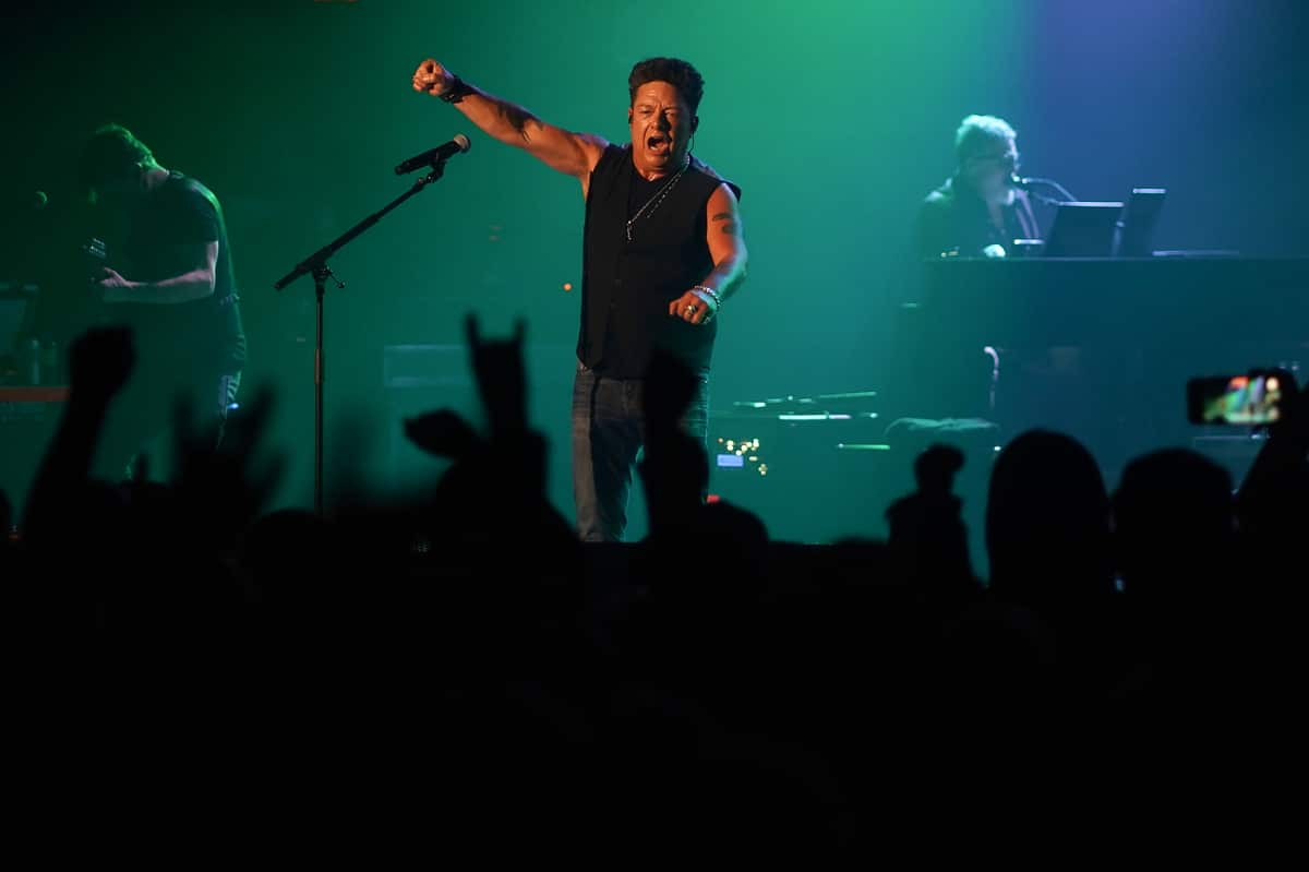 30 ans de carrière et d'«Obsession»: Éric Lapointe fait revivre ses ...